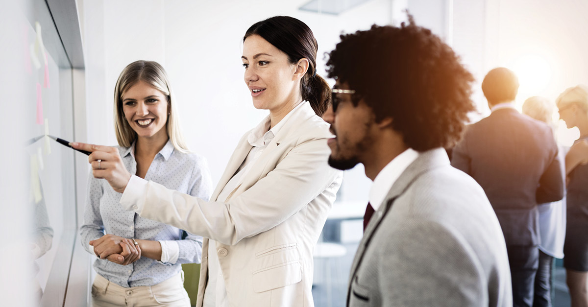 All About the Project Management Lifecycle | Smartsheet