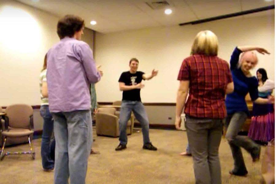 Top Team-Building Games from the Experts | Smartsheet